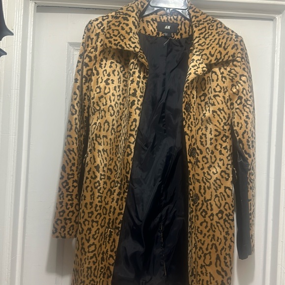 H&M | Jackets & Coats | Women Leopard Print Jacket Size 4 | Poshmark